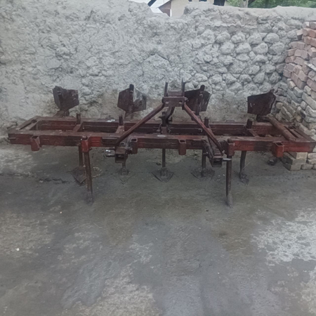Chizil sotiladi ...70 razmer narxini kelishamiz