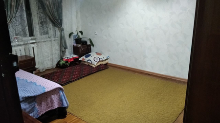 Algartim bez makler  ishsiz qizga bepul kivartira bor