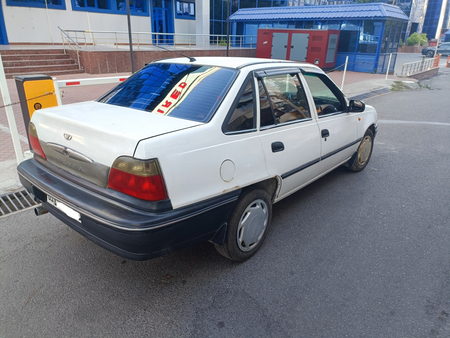 Nexia sohs 1999.        .