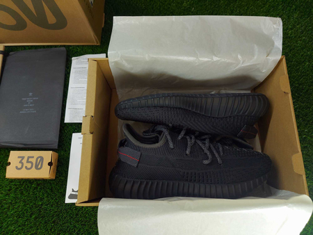 Adidas Yeezy Boost 350 Black