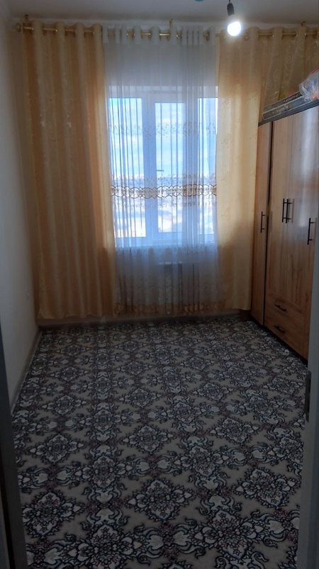 Фаргона шахар Тарона 20Е 48 кв. сотилади.Срочно.
