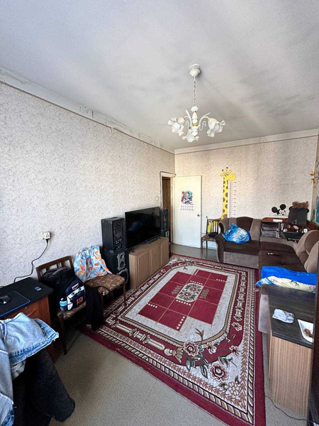 Срочно Продаю своя 4х комнатная