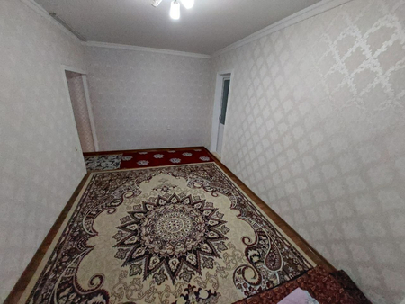 Аренда чилонзор 1хона 4 этаж 300 долар