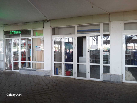 Сдаётся в аренду магазин