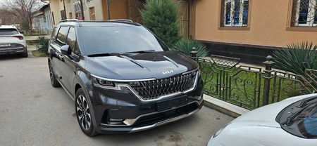 Kia Carnival 3.5  9 seats
