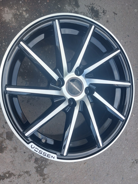 15 R Vossen diska 100 % new Spark Nexa Onix Cobolt Lada