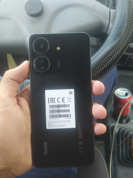 Redmi 13 c garatyasi bor