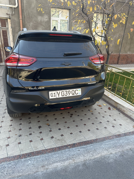 Tracker 2 premer