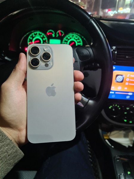 Iphone 15 pro Max