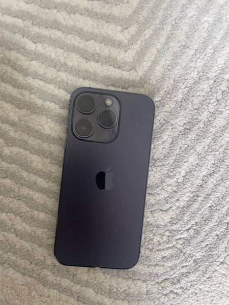 Iphone 14 pro в хорошем состоянии