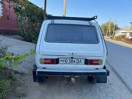 Niva 4x4 sotiladi