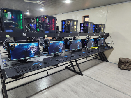 Kompyuter Game club