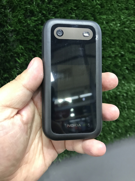 Nokia 2660 Flip yengi