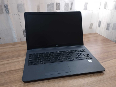 HP 250 G7 / I5-1035G1 / DDR4 8GB / M.2 256GB / 15.6''