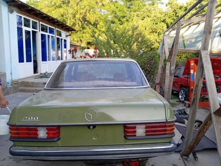 Mercedes w123 holati yaxshi