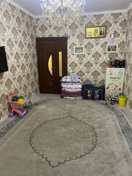 СРОЧНО Юнусабад 8кв 2/4/5 Улучшенка не торец