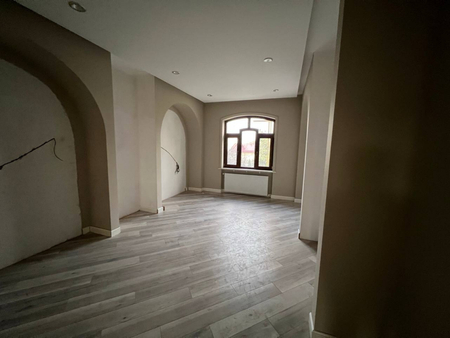 Uy sotiladi Dombrobodda