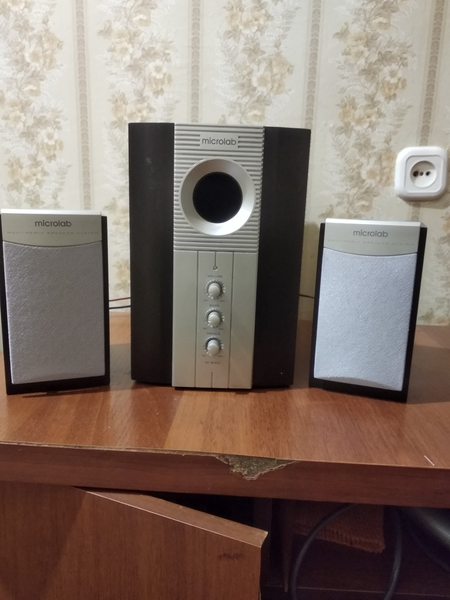 Продаю mikrolad m 890 в харошом састояние как новый.