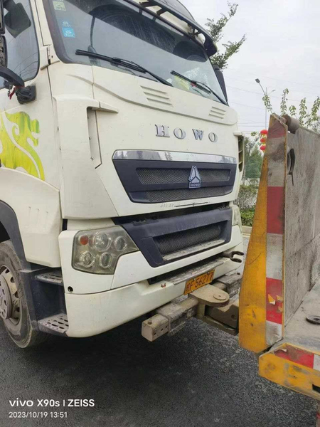 FAW yuk mashinasini kabinasi sotuvda bor