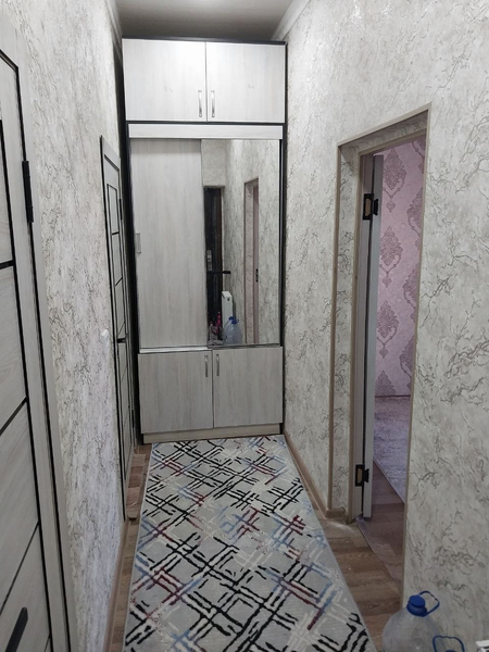 Файзобод масчит томонда жойлашган 1 хонали квартира ижарага берилади у
