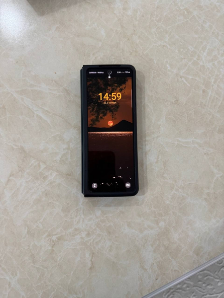 Samsung Galaxy Z Fold 3 5G