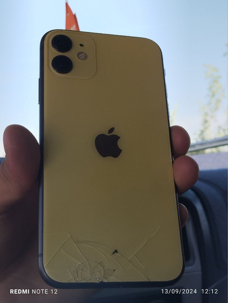 Iphone 11 xotira 128 GB LL/A