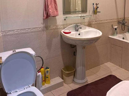 Спец-план, 3/4/4, кирпич, 116 м². Космонавтлар, Джуманжи