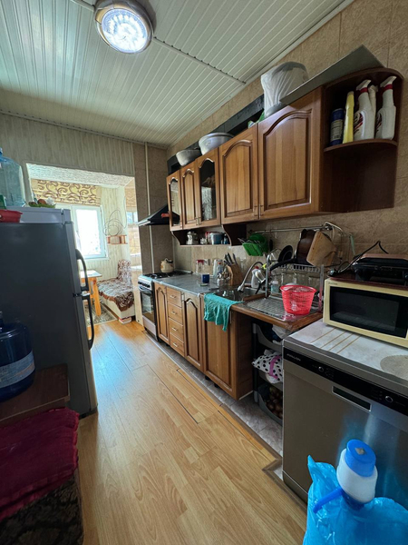 Мирзо Улугбекский р-он Буз-2 Санаторий Турон  2/4/4  60м²