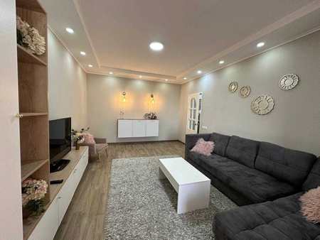 Максим Горький • Буз базар • 2-комн •  72 м² • этаж 6/9 • [MGA: 507]