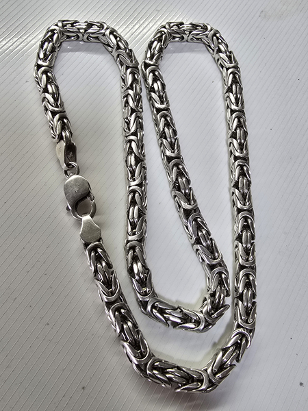 Серебряная цепочка.