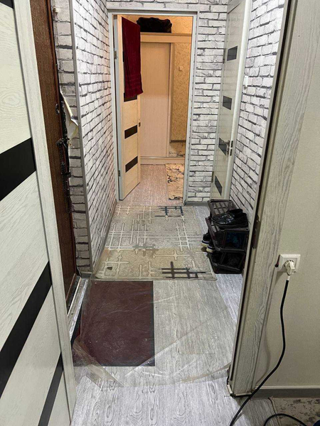 谷 128320 谷 Chilonzor tumanida kvartira sotiladi [48 м²]