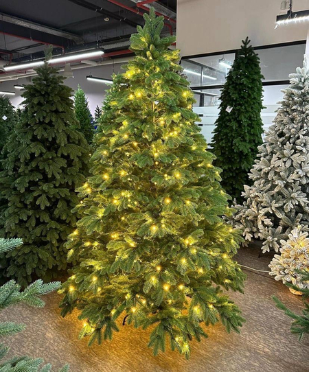 Доставка новогодних елок,с шишками , со снегом , зеленые ,купить