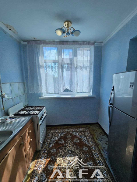 xonali 58m² 2-qavat sotiladi.