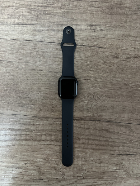 Продам Apple Watch 8 41 мм