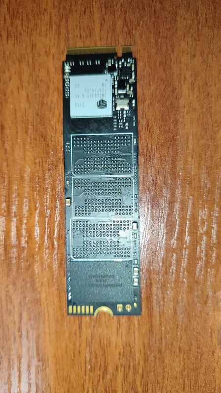 Hikvision E1000 SSD M2 2280
