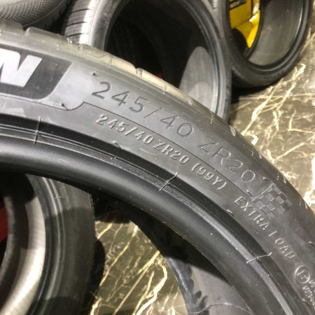Michelin 245/40 ZR20 Sotiladi