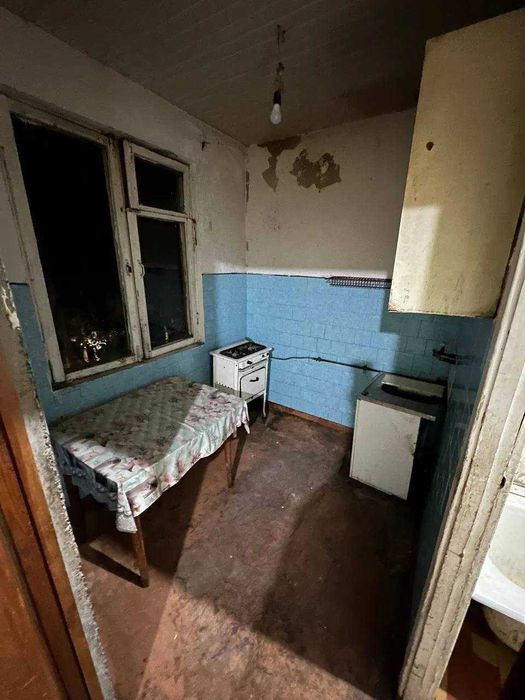 谷 127931 谷 Chilonzor tumanida kvartira sotiladi [42 м²]