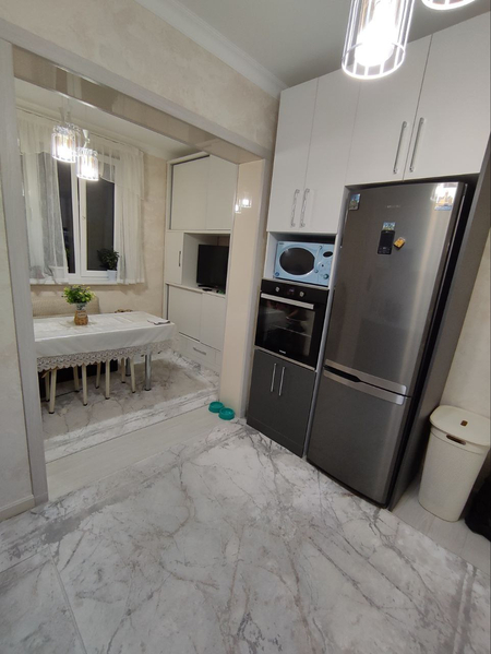 Продаётся 3х комнатная квартира на массиве куйлюк-6 сергели. 93000$