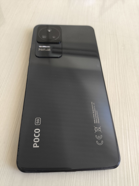 Poco F4 8+4/256 игровой