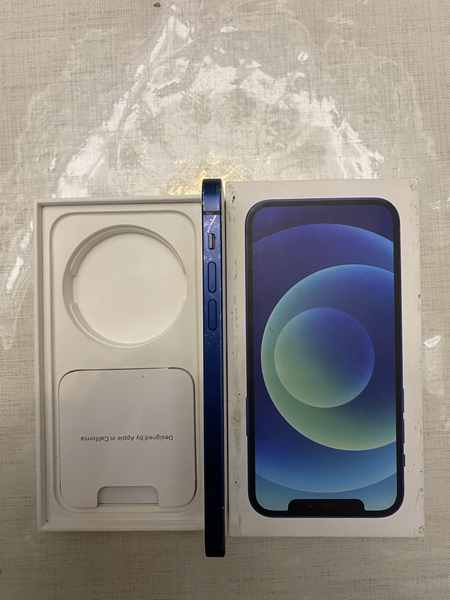 iPhone 12 LL/A Blue