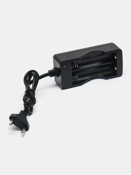 Продается оптом зарядка для батареек 18650 2x 3.7 v