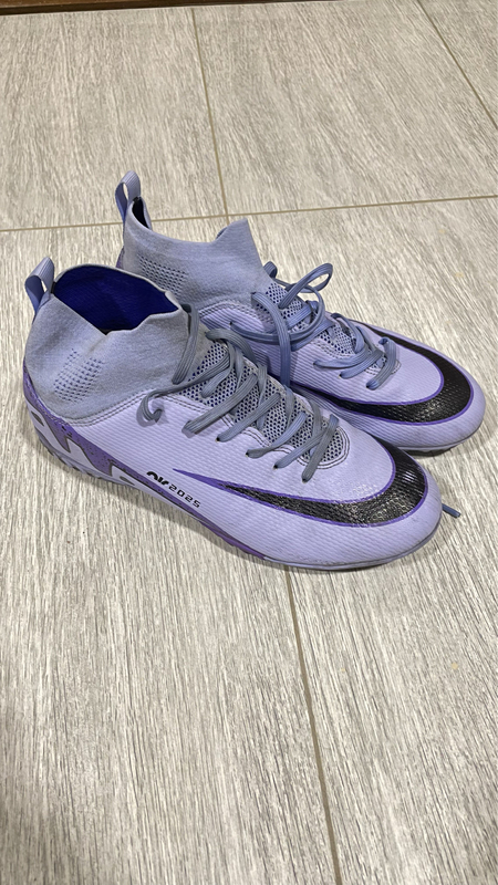 Nike Air Zoom purple