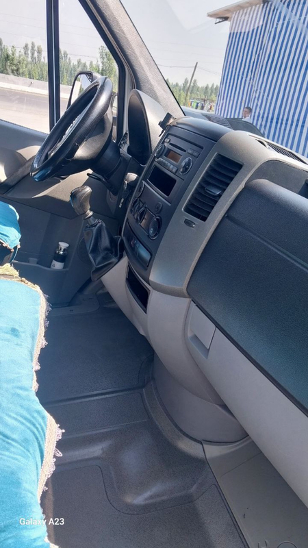 Mercedes Benz Sprinter