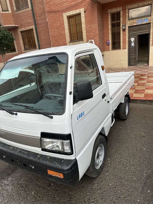 Labo 2024  kecha salondan chiqdi 8050