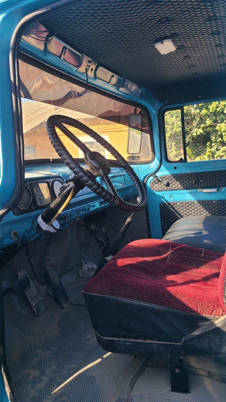 Zil 130 sotiladi