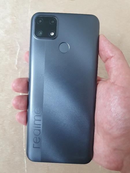 Srochna Sotiladi Realme C25 4/64Gb  Original Sastayani yaxshi  2ta sim