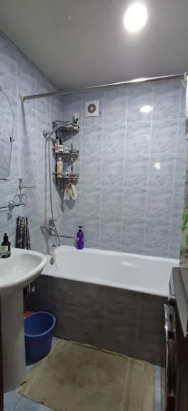 Бобура  2/5/5 Кирпич Балкон2*6м³ Общ пл55м²