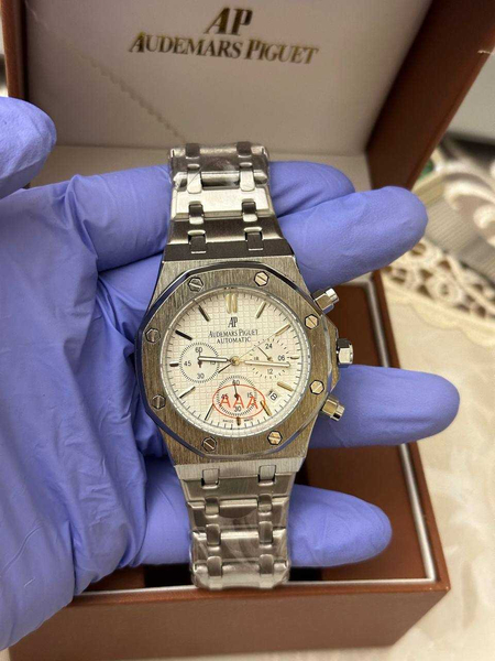 Audemars Piguet Royal Oak Chronograph Steel & White Dial