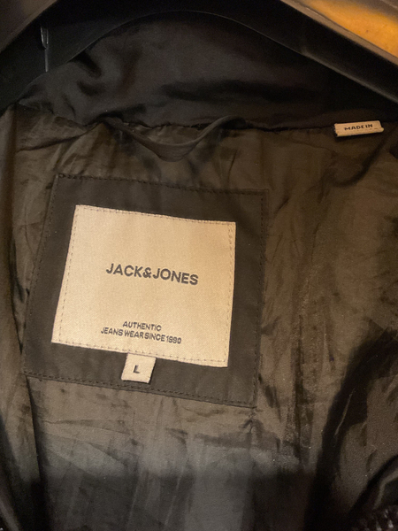 Куртка JACK&JONES размер 48