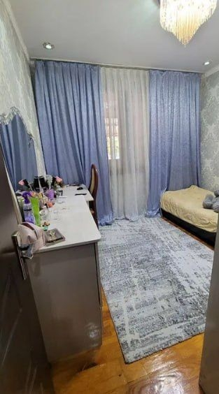 Сотилади Чиланзар Ц квартал 4//1//4 110м2